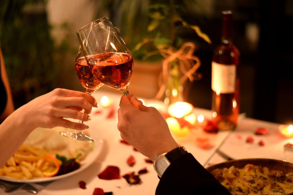 Valentine’s Day in East Shropshire and Stafford: The Perfect Romantic Meal